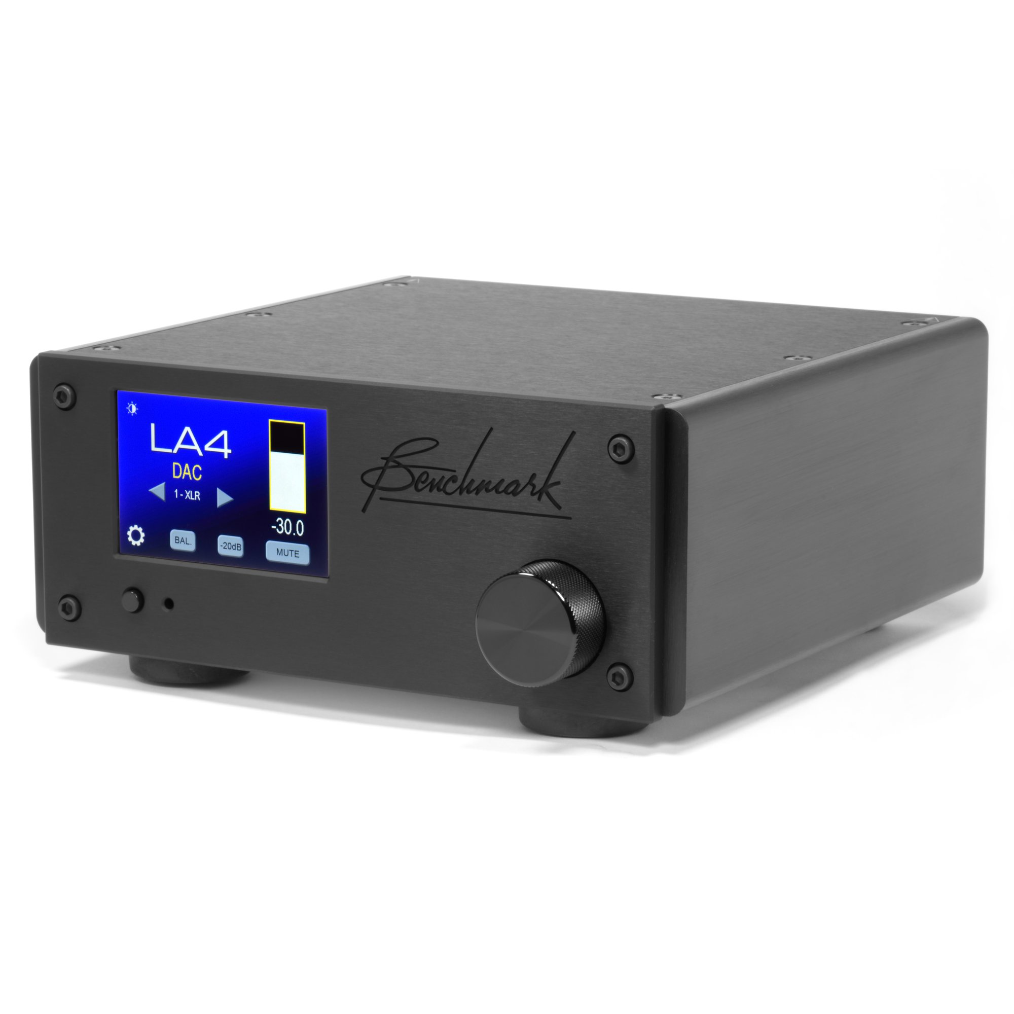 LA4 – Benchmark Media Systems Japan